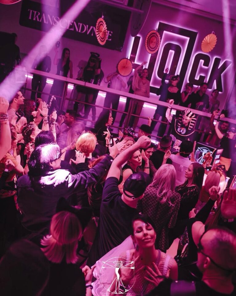55+ Epic Adult Birthday Party Ideas to Celebrate in Style