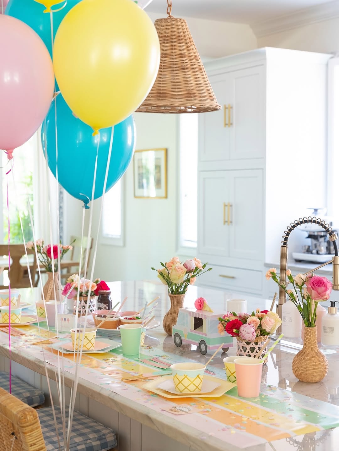 40+ Budget-Friendly Pizza Party Ideas